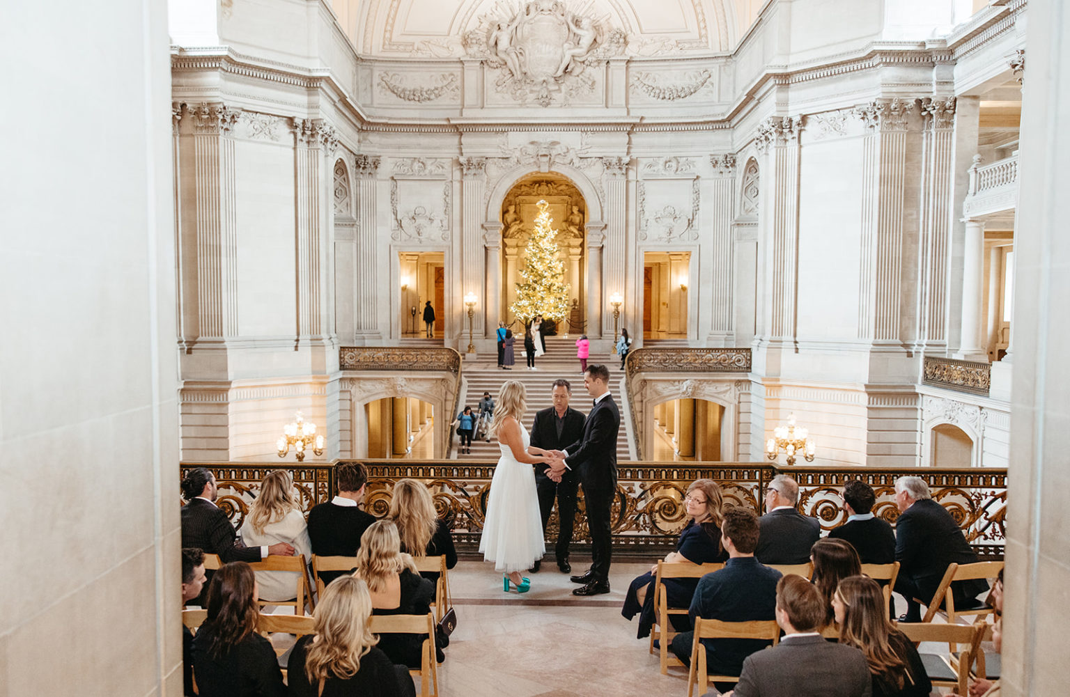 Modern Cool City Hall Elopement - San Francisco Urban Winter Elopement ...