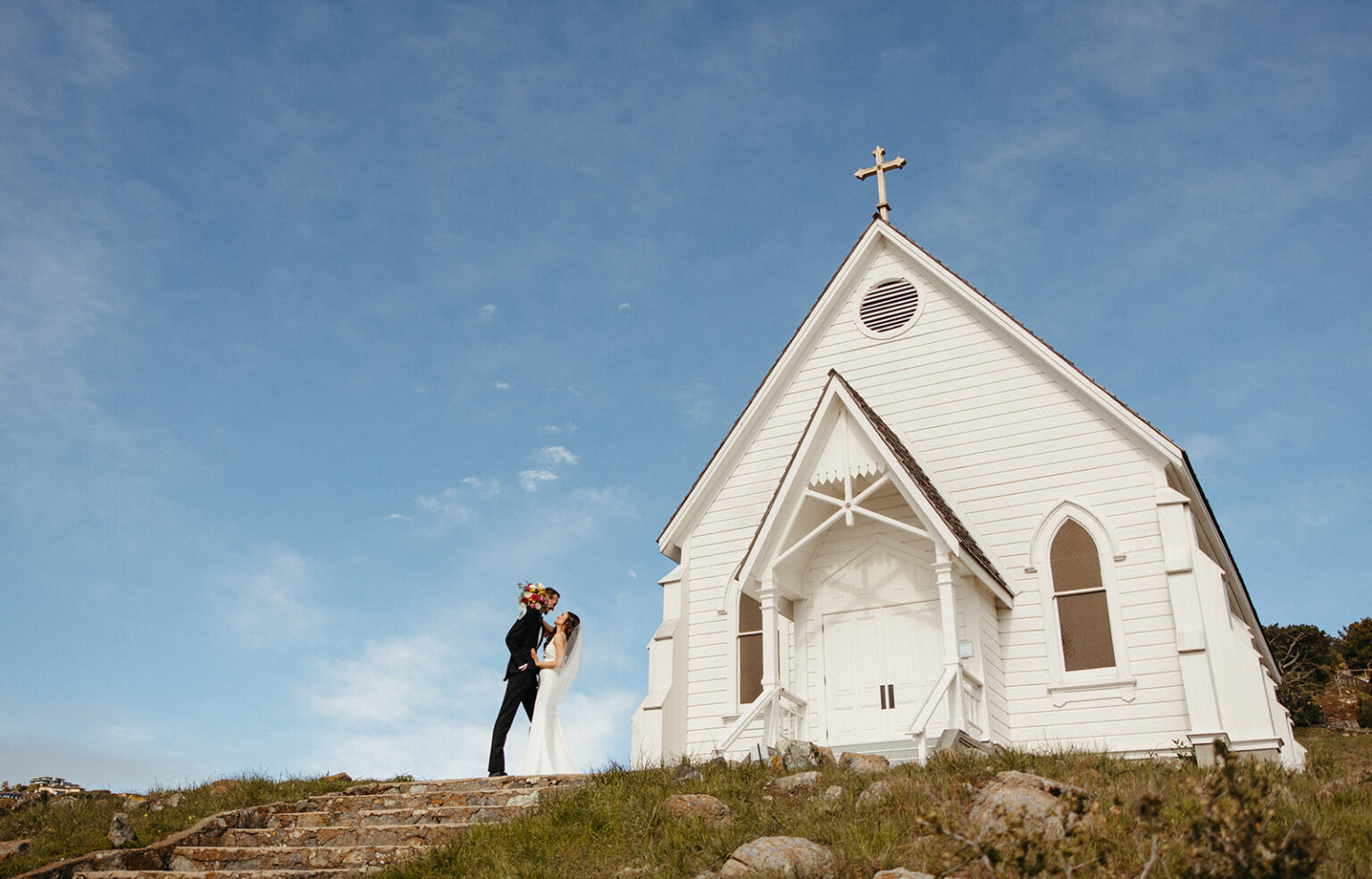 Fox Haven Ranch Spring Wedding in Byron, CA - maddisonrosephotography.com